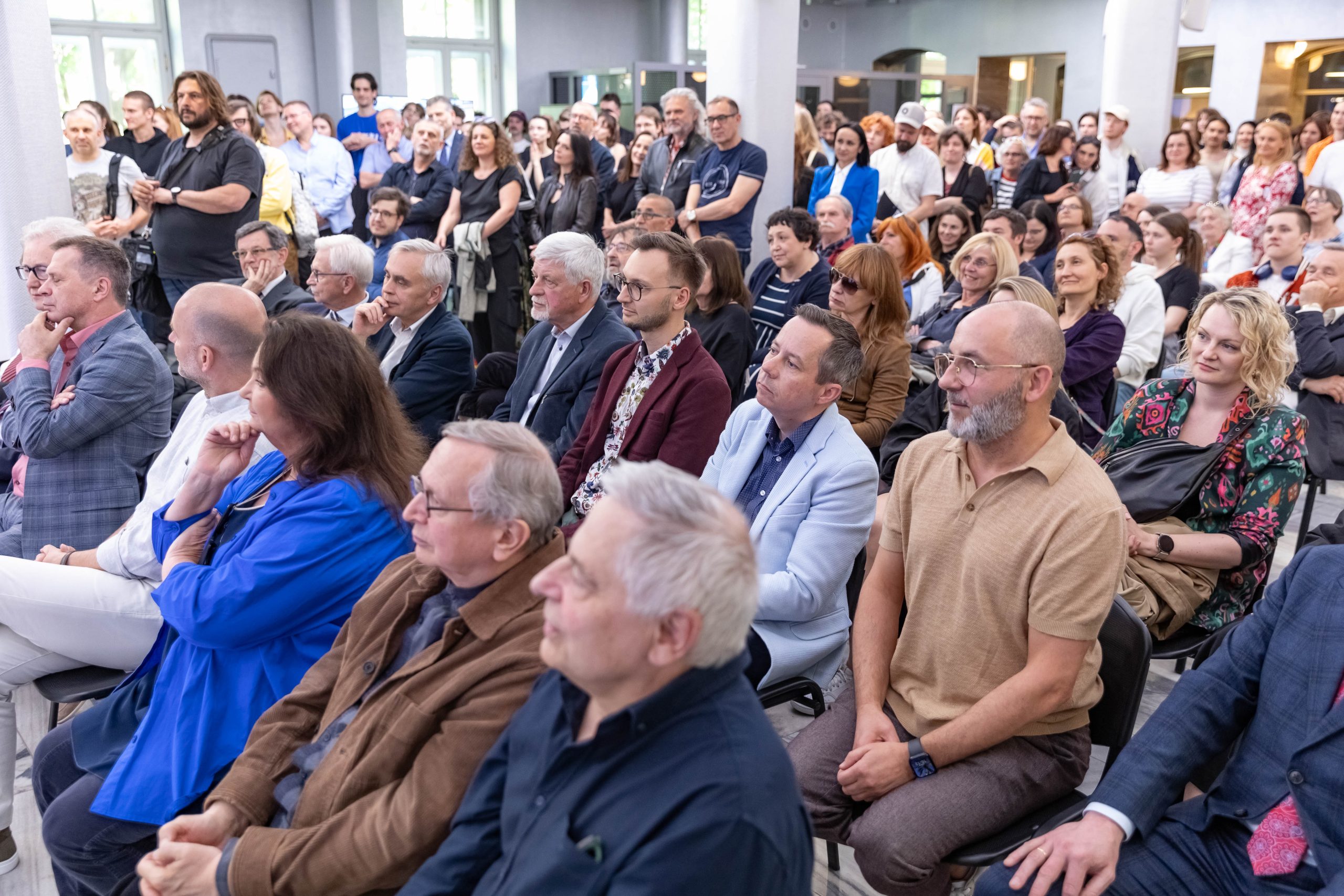 Mural mój widzę ogromny | uroczyste odsłonięcie murali | 09.05.2024 – Akademia Sztuk Teatralnych ...